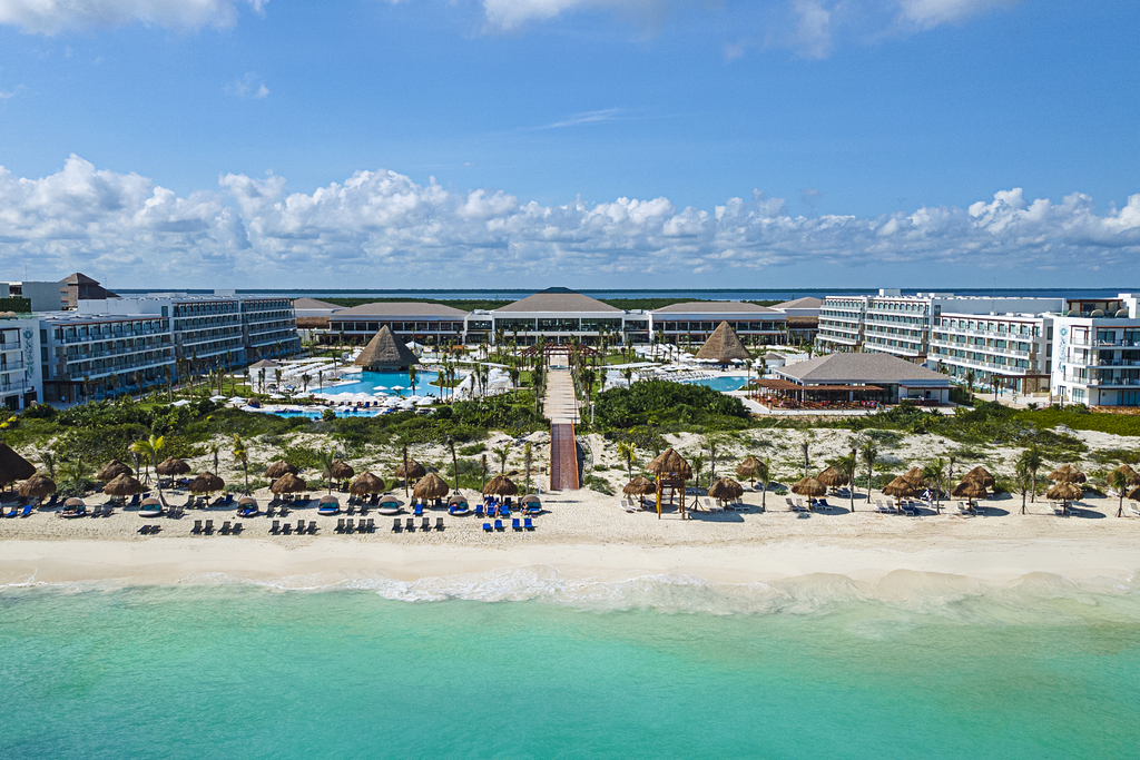 Ocean Signature Resorts | Funjet Vacations | VAX VacationAccess